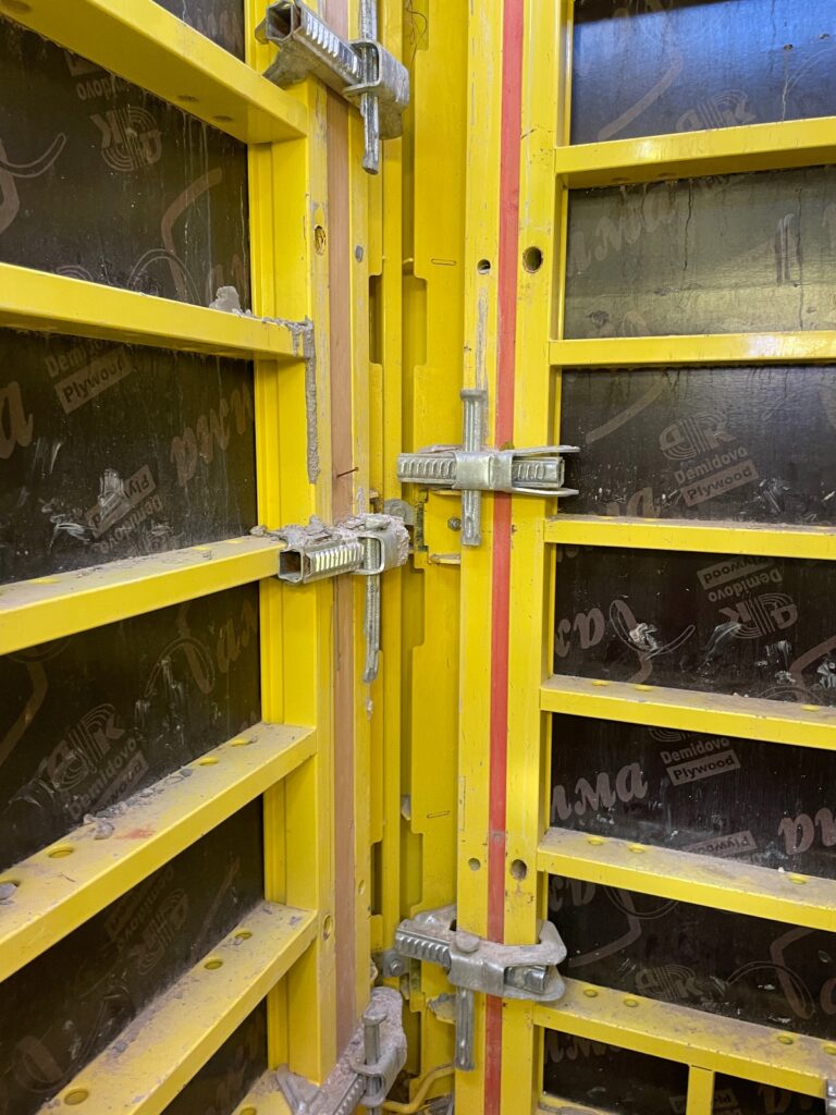 Peri Trio compatible formwork with 3m height - JH - ITC GmbH