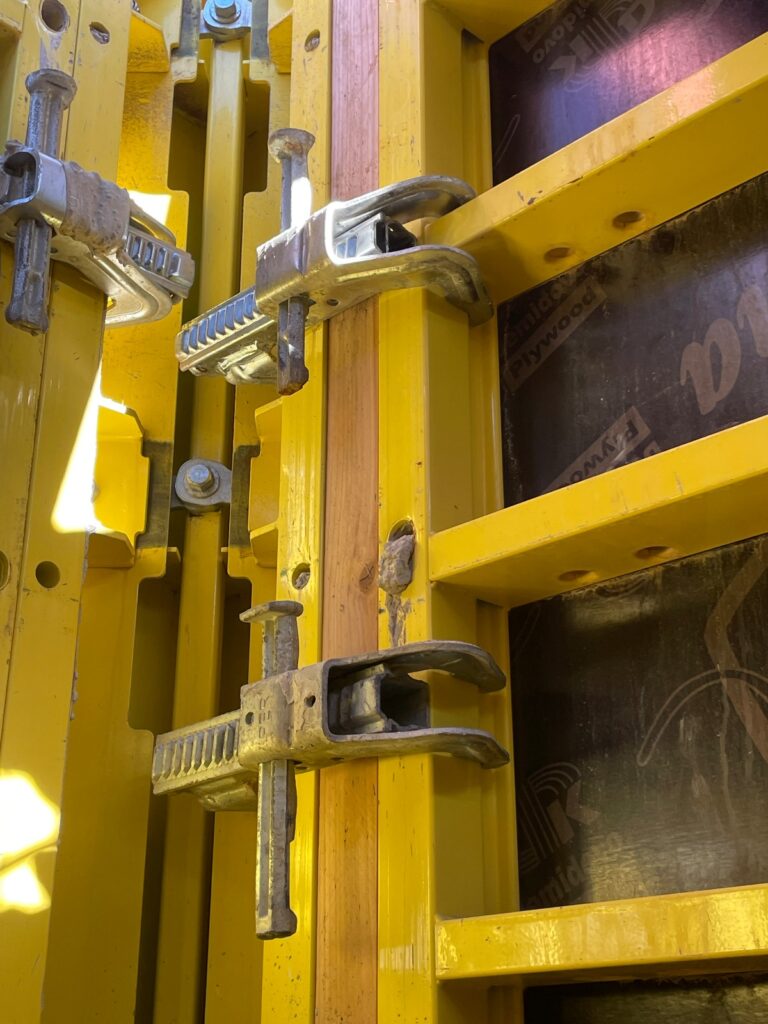 Peri Trio compatible formwork with 3m height - JH - ITC GmbH