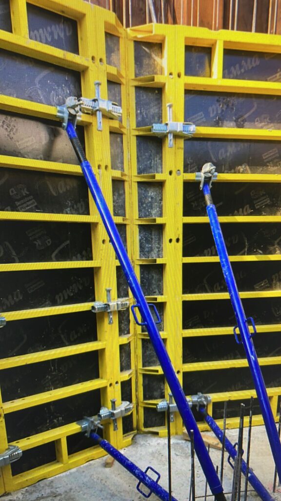 Peri Trio compatible formwork with 3m height - JH - ITC GmbH