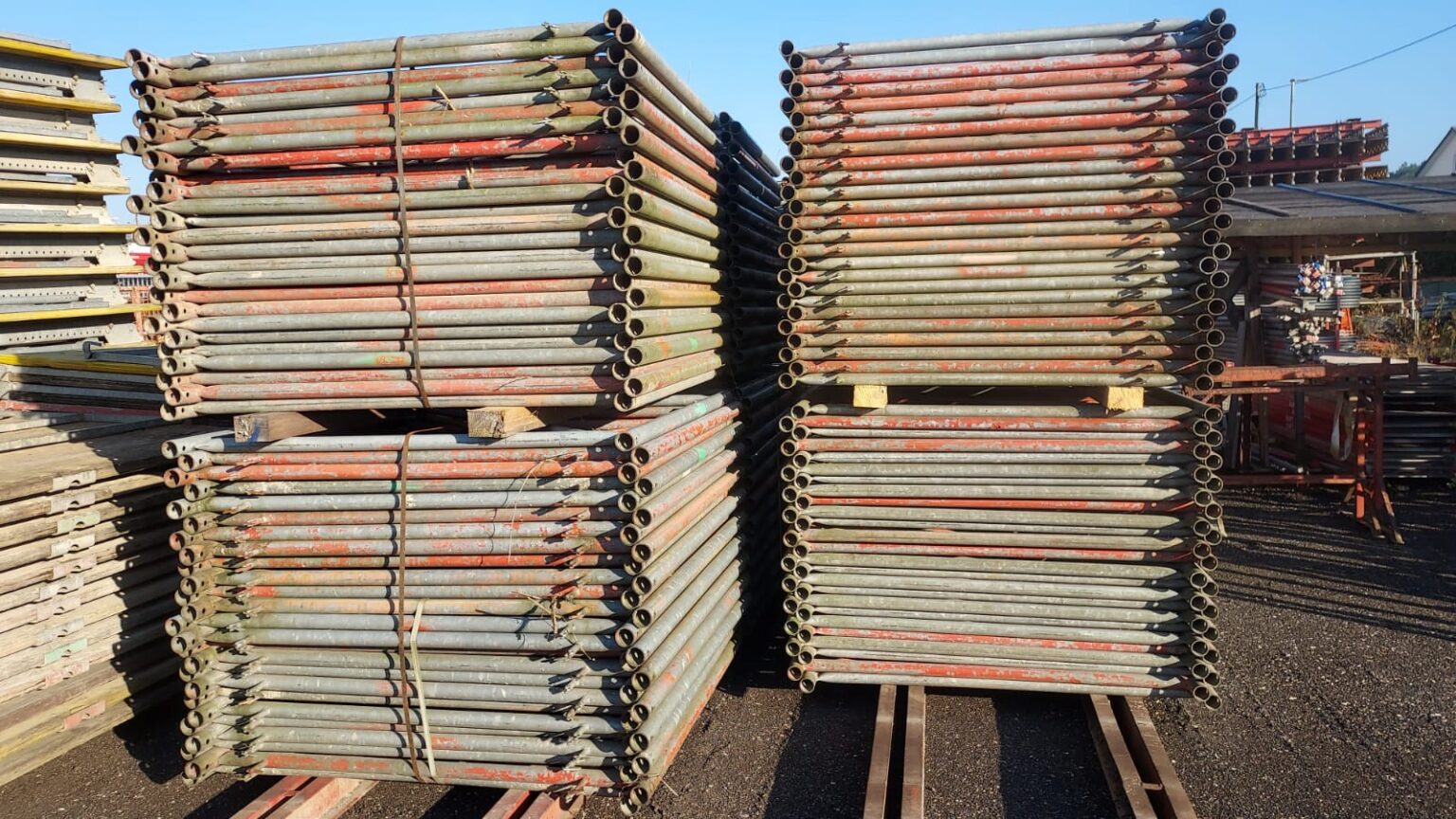 Buy new or used props, formwork, scaffolding and more! - JH - ITC GmbH